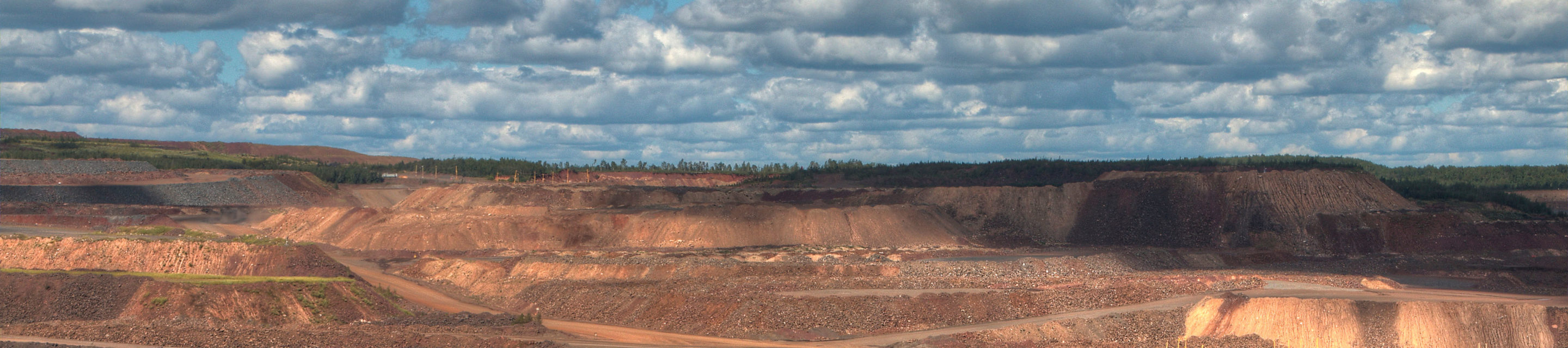 Hibbing, MN - Midwest Communications, Inc.